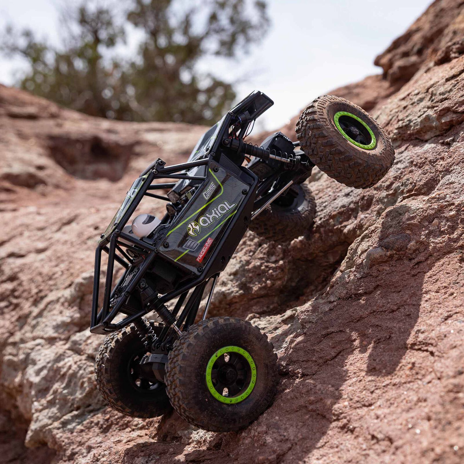 1/18 UTB18 Capra 4X4 RTR Brushed Rock Crawler (Battery & Charger ...