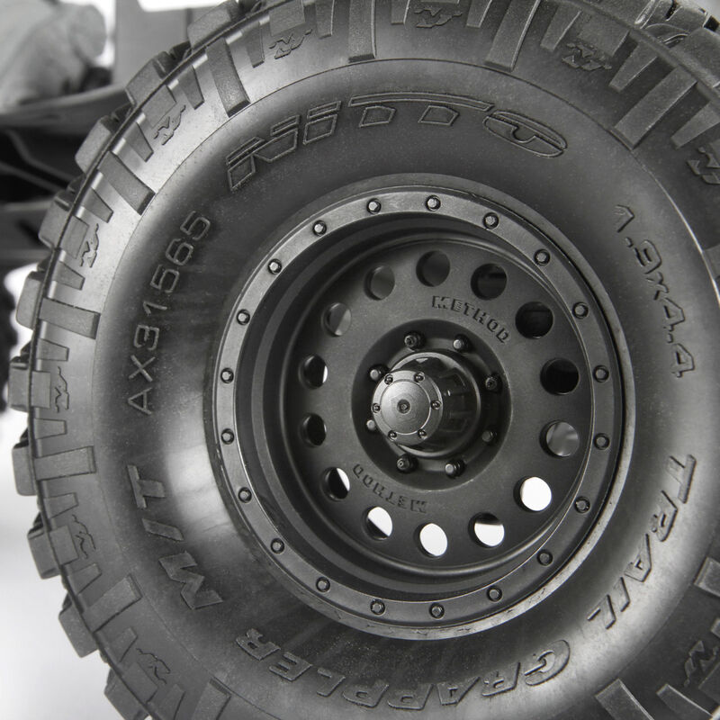 1/10 SCX10 II Deadbolt 4X4 Brushed RTR | Axial Adventure