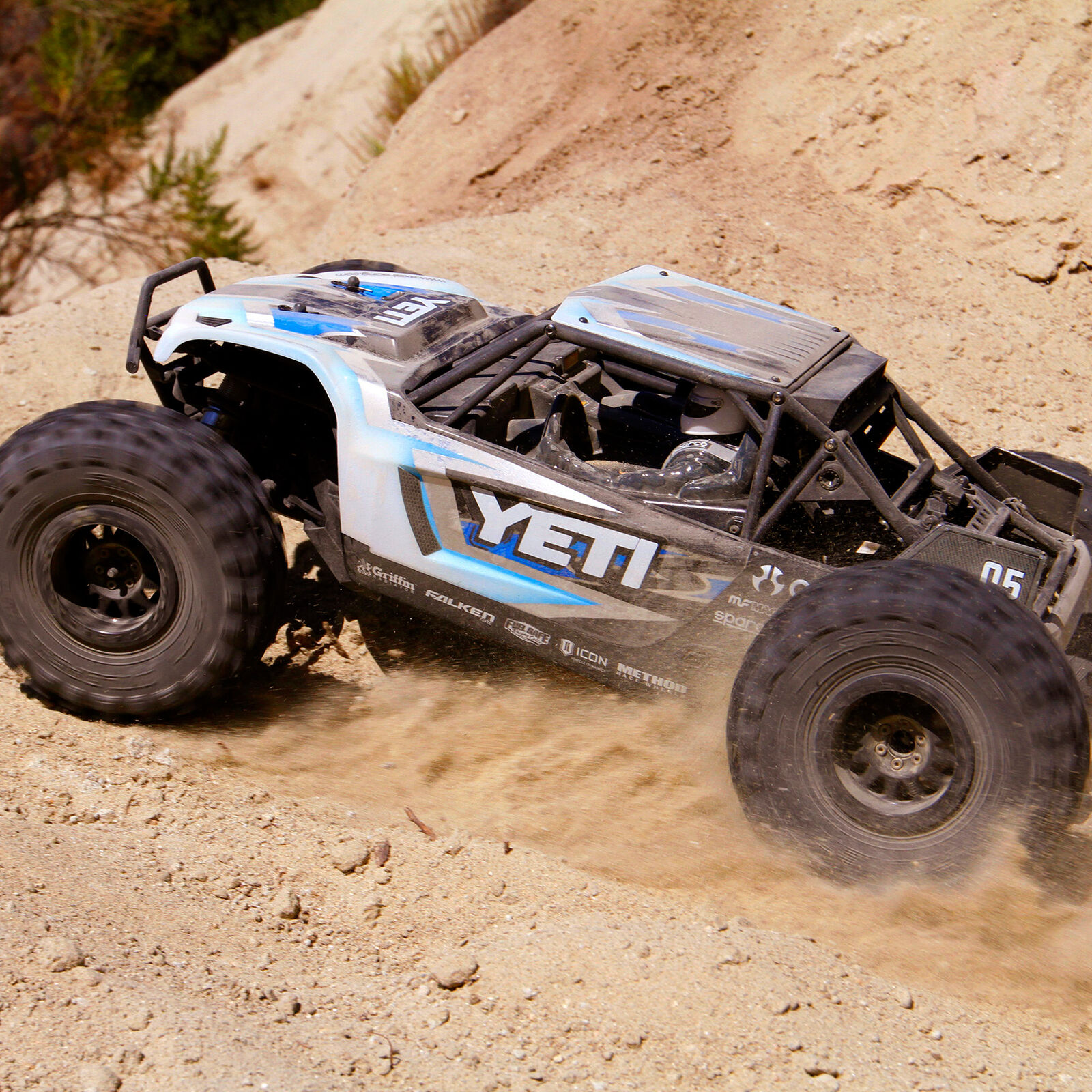 1/10 Yeti 4WD Rock Racer Kit | Axial Adventure