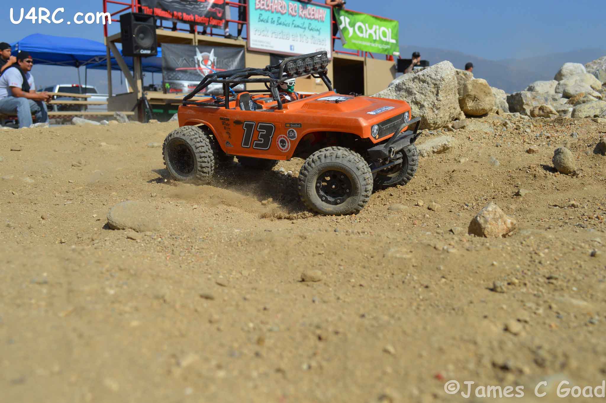 U4RC 2014 Series Final | Axial Adventure